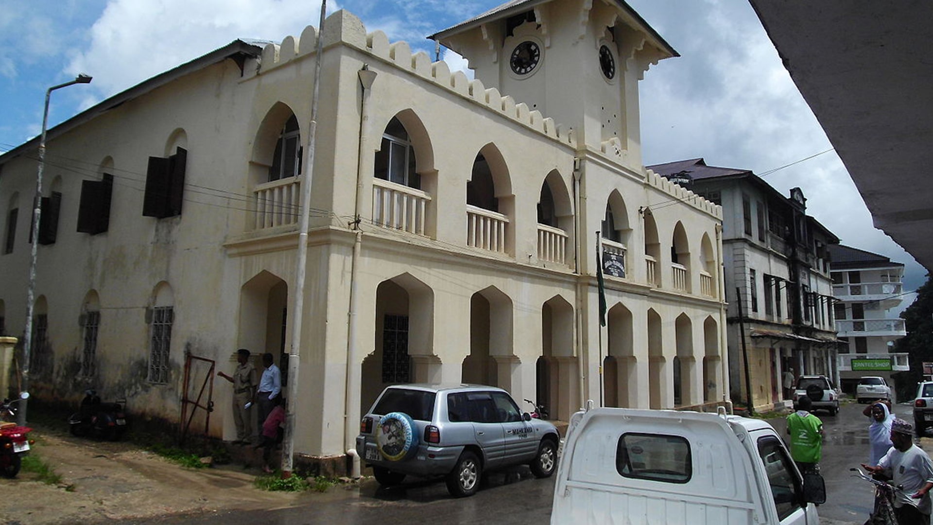 Discover The Secrets Of Chake Chake | Explore Pemba Island